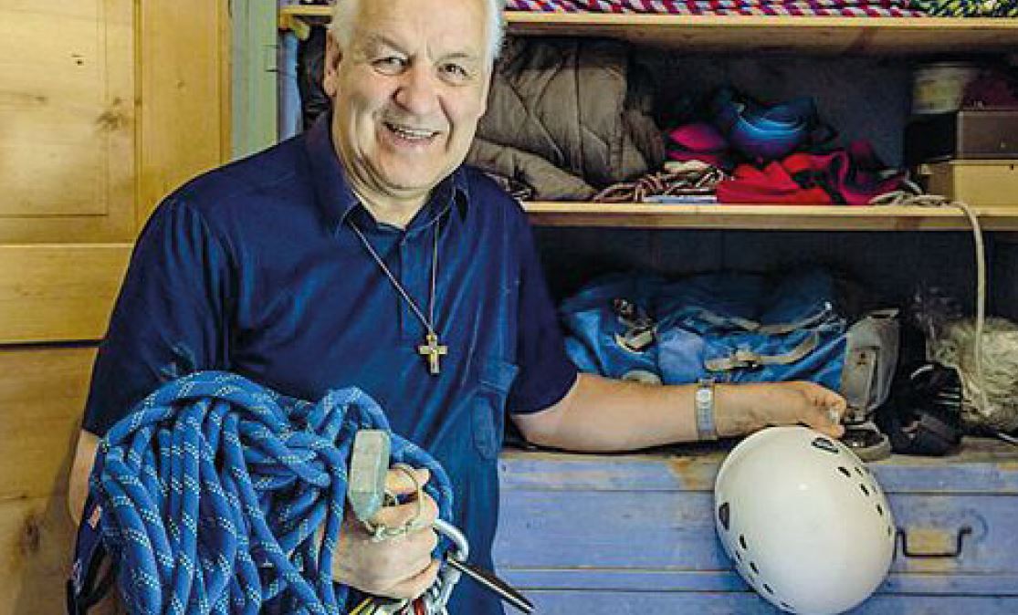 Don Erminio Vanzetta, la storia del prete alpinista sul Corriere della ...
